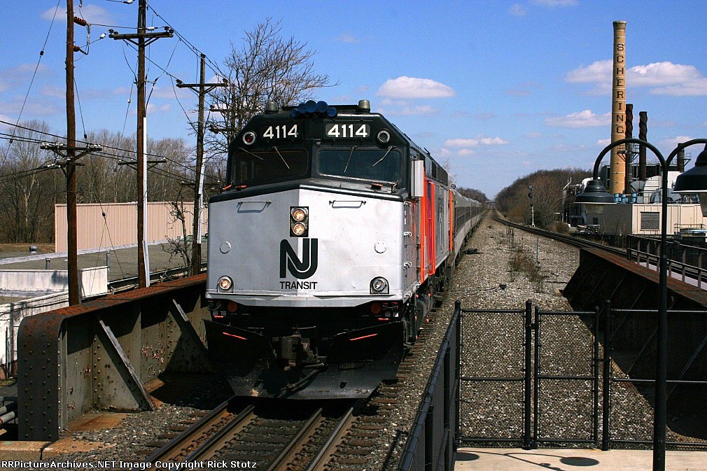 NJT 4114